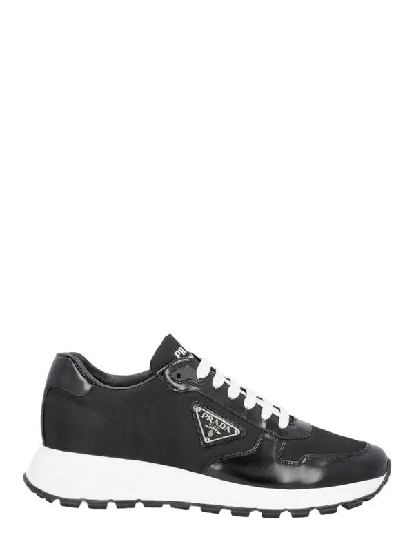 Prada Logo Plaque Low-top Sneakers - Black