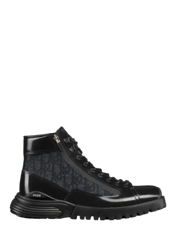 Dior Combat Ankle Boots With Logo Detailing - Black