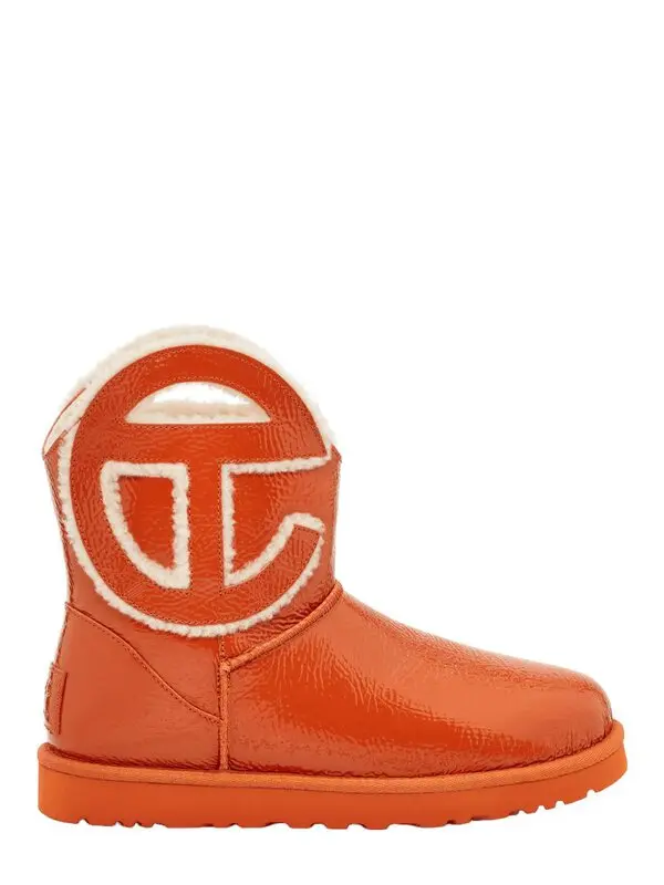 UGG X Telfar Logo Mini Crinkle Boots - Red