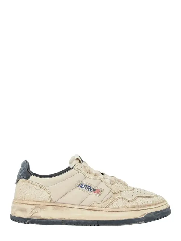 AUTRY Cracked Imitation Leather Low-top Sneakers - Cream