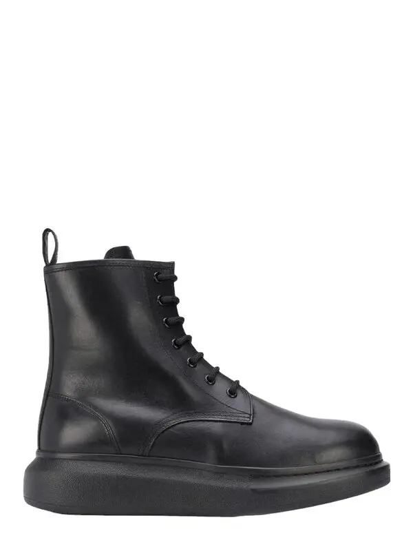 Alexander McQueen Round Toe Lace-up Ankle Boots - Black