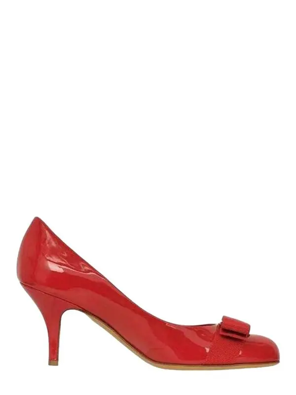FERRAGAMO Vara High Heels - No