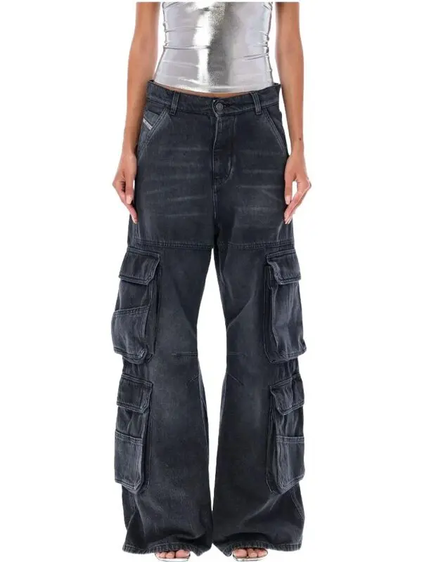 DIESEL® Logo Patch Wide-leg Cargo Jeans - Black