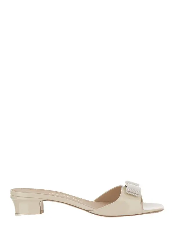 FERRAGAMO 30mm Vara Bow Slides - Amaretti