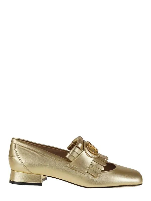 Valentino Garavani Vlogo Signature Fringe Detailed Loafers - Nude