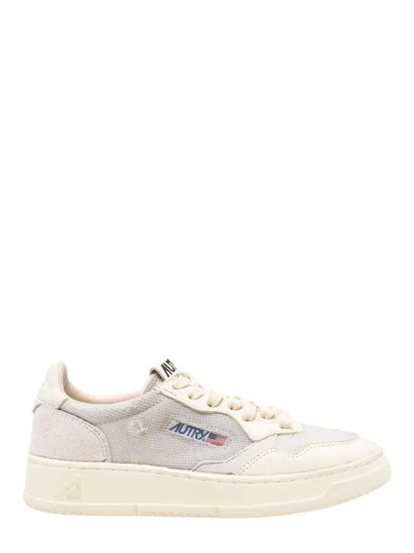 AUTRY Medalist Low Super Vintage Sneakers - White
