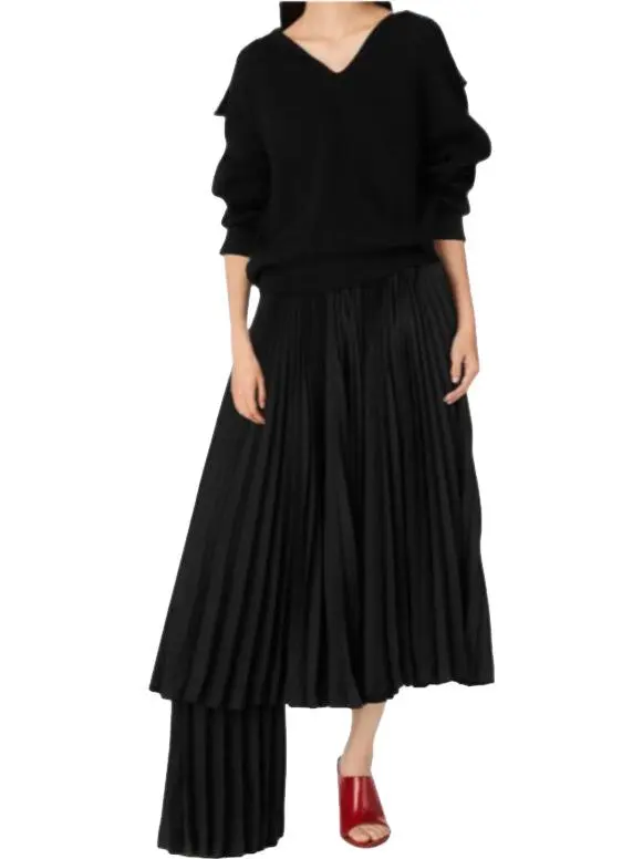 Bottega Veneta Ribbed V-neck Jumper - Black
