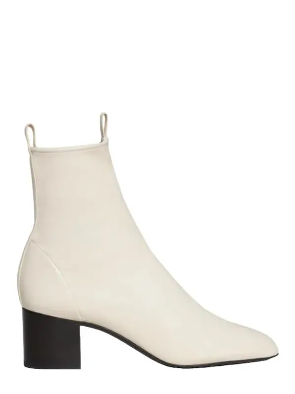 Celine Cheri Zipped Boot In Stretch Lambskin - Ivory