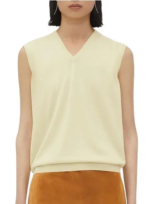 Bottega Veneta Lightweight V-neck Gilet With Embroidered Detailing - Nude