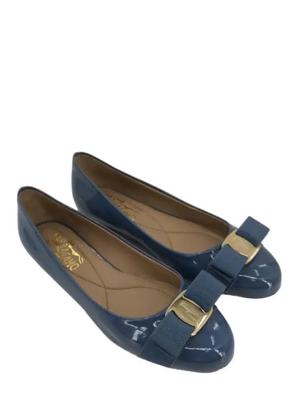 FERRAGAMO Patent Leather Ballet Flats With Bow Detail - Multicolor