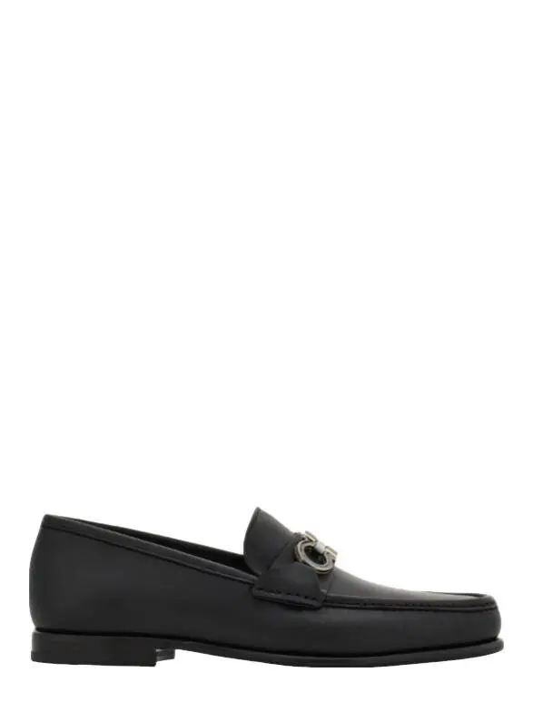 FERRAGAMO Gancini Detail Loafers - Black
