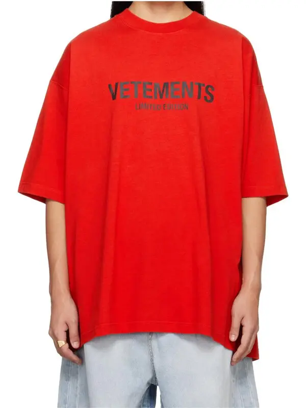 Vetements T-shirt With Round Neck And Short Sleeves - Red