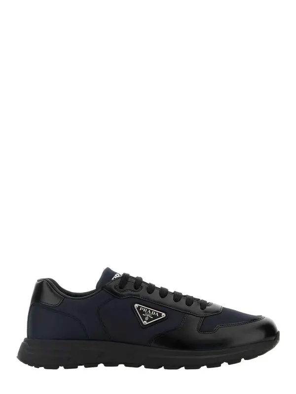 Prada Logo Plaque Low-top Sneakers - Black