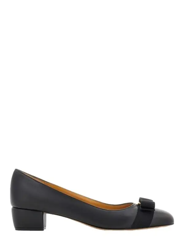 FERRAGAMO Round Toe Low Heel Pumps With Ribbon Detail - Black