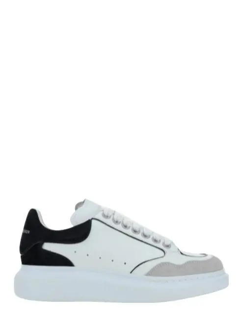 Alexander McQueen Low-top Lace-up Sneakers With Contrast Logo Detail - White