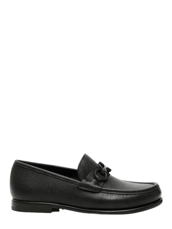 FERRAGAMO Gancini Detail Slip-on Loafers - Black