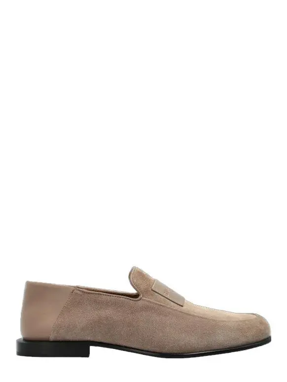Givenchy Label Slip-on Loafers - Beige