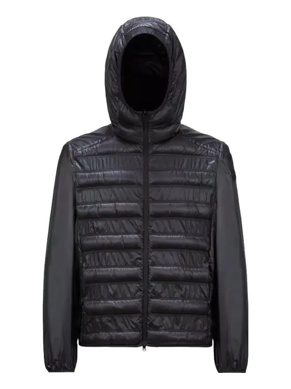 Moncler Luseney Short Down Jacket - Black