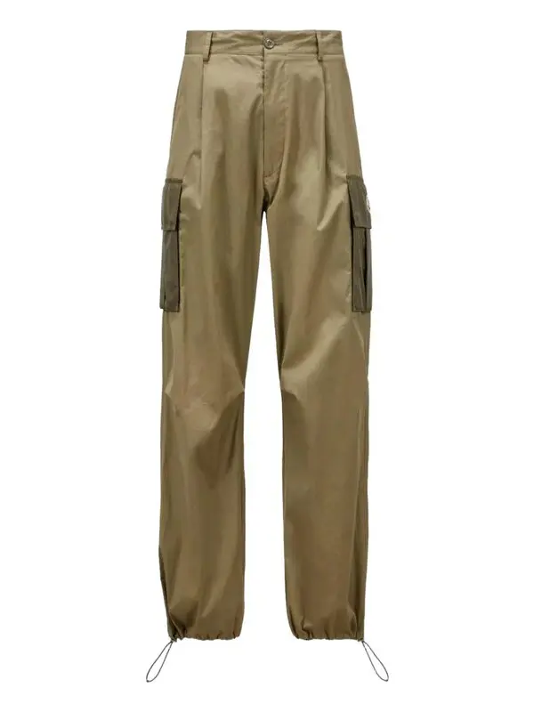 Moncler Logo Patch Cargo Pants - Light Brown