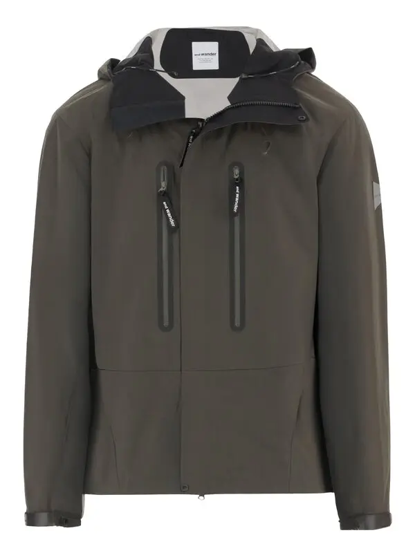AND WANDER 2.5l Hiker Rain Jacket - Black
