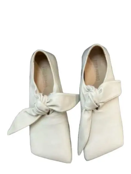 UMA WANG Ballet Flats With Bow Detailing - White