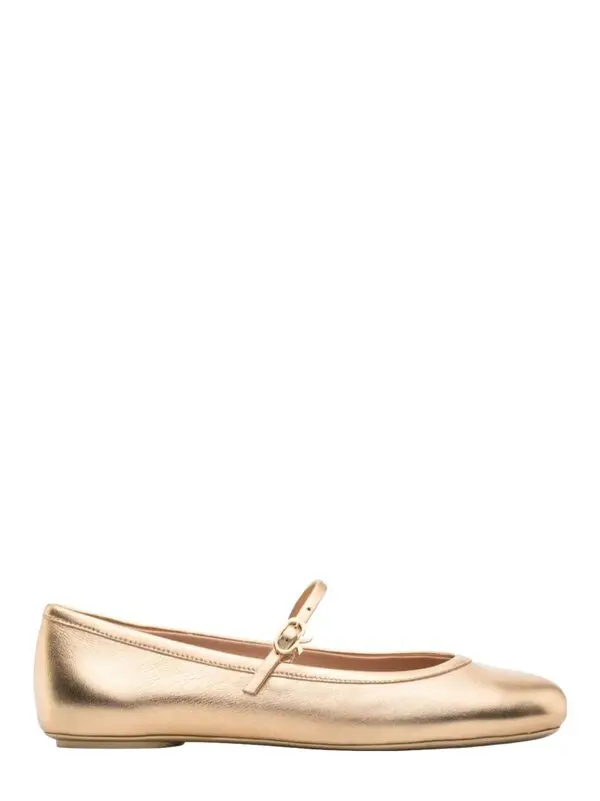 GIANVITO ROSSI Carla Buckled Ballerina Flats - Nude