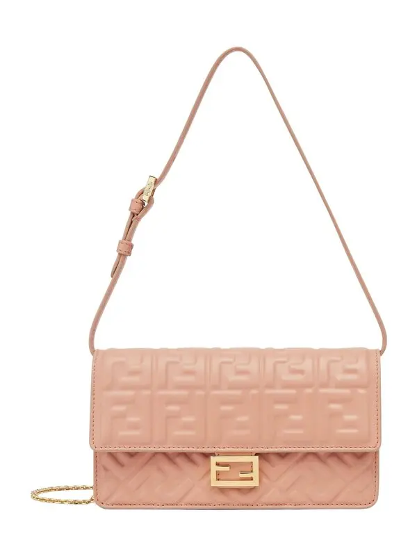 Fendi Baguette On Chain Wallet - Pink