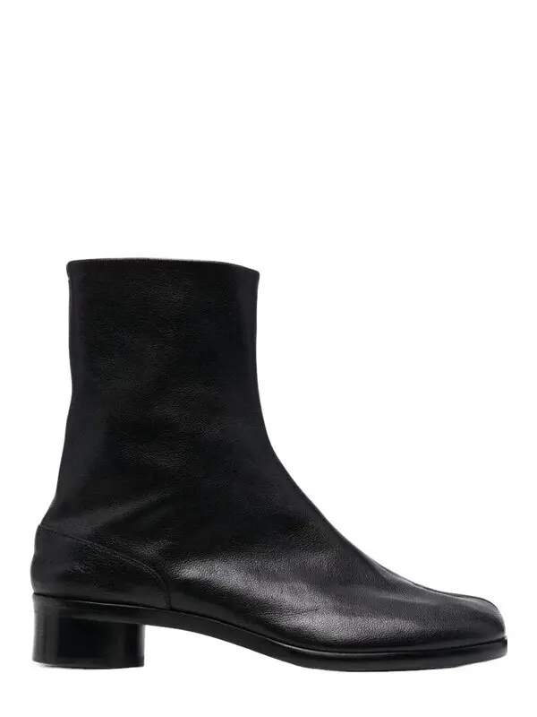 MAISON MARGIELA Tabi Toe Ankle Boots - Black
