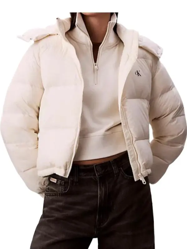 Calvin Klein Short Down Puffer Jacket With Detachable Hood - Pink