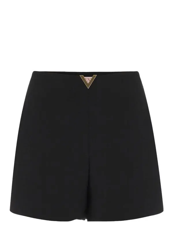 Valentino Garavani Crepe Couture Logo Plaque Shorts - Black