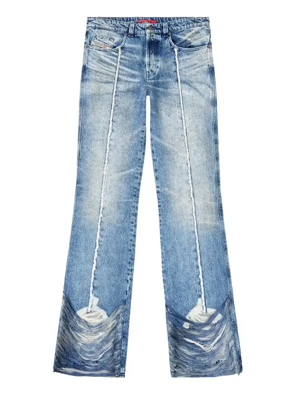 DIESEL® D-buck Bootcut Jeans - Medium Blue