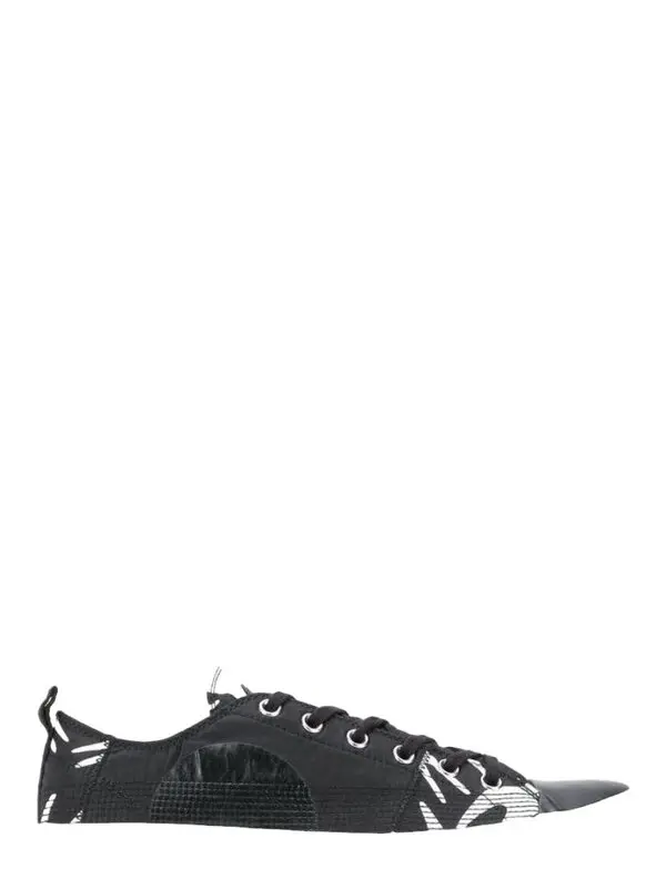 Alexander McQueen Swallow Print Low-top Sneakers - Black