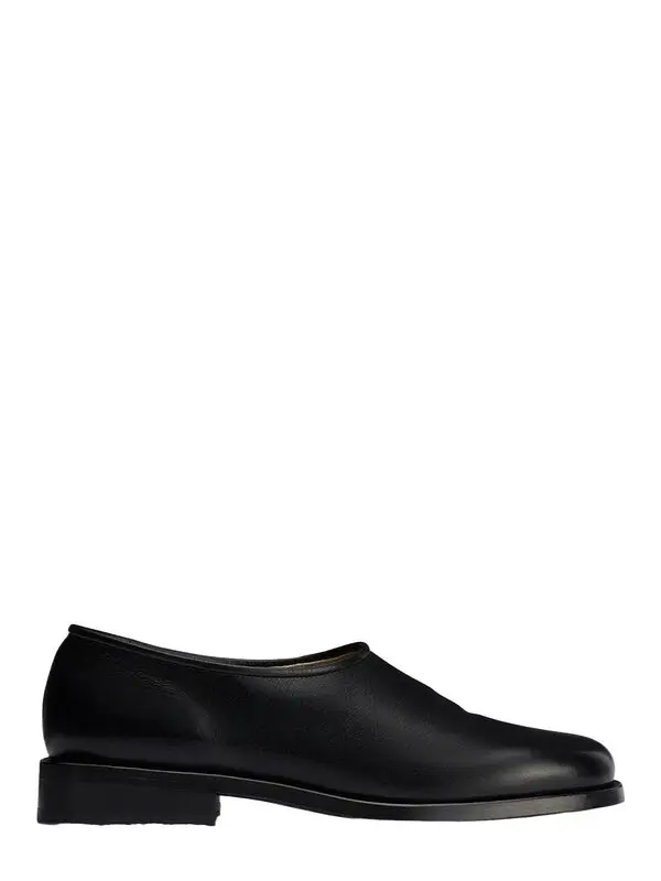 LEMAIRE Anatomic Derby - Black