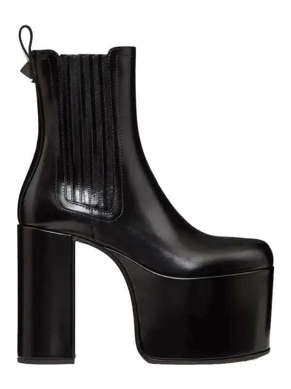 Valentino Garavani Club Platform Ankle Boots - Black