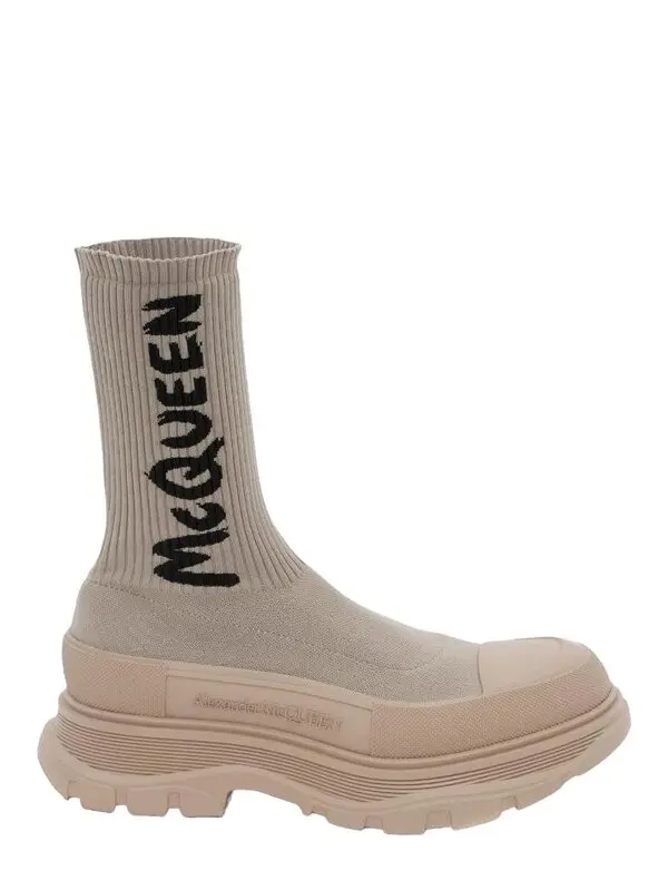 Alexander McQueen Tread Slick Logo Intarsia Boots - Nude