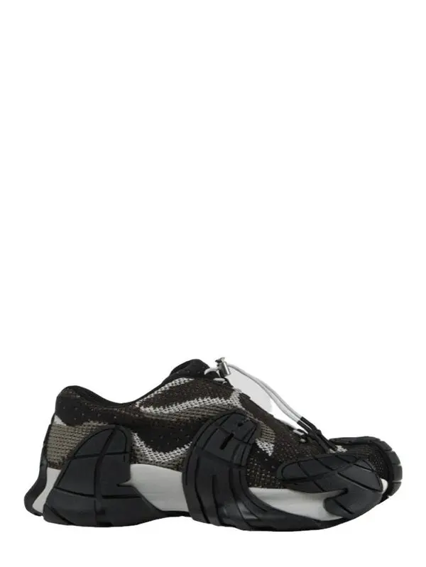 Camper Tormenta Sneakers With Distorted Print - Gray-black