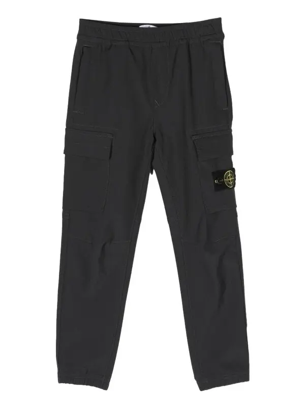 Stone Island Cargo Trousers With Logo Patch - Black