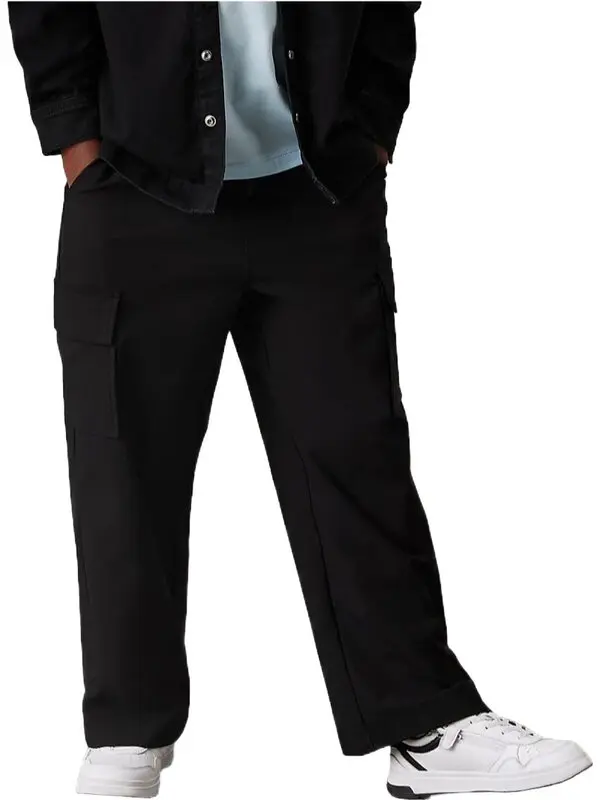 Calvin Klein Wide Leg Skater Joggers With Cargo Pockets - Black