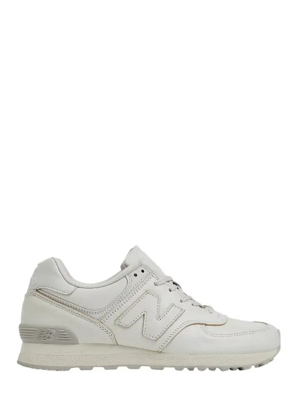 NEW BALANCE Lace-up Round Toe Sneakers With Logo Embellishment - Gray