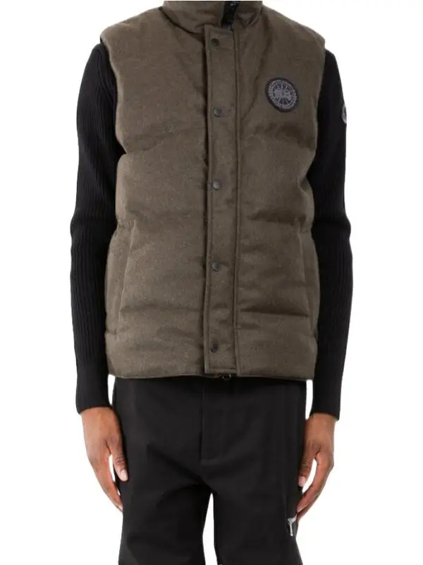 Canada Goose Logo Patch Padded Gilet - Military Green Mixed Colors