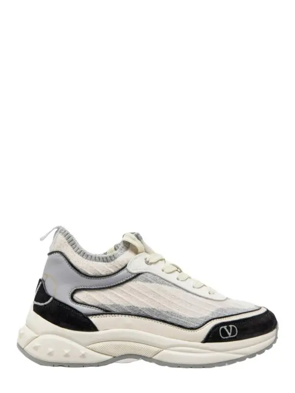 Valentino Garavani Vlogo Knit Trainers - White