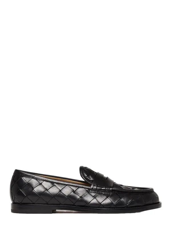 SCAROSSO Round-toe Loafers - Black