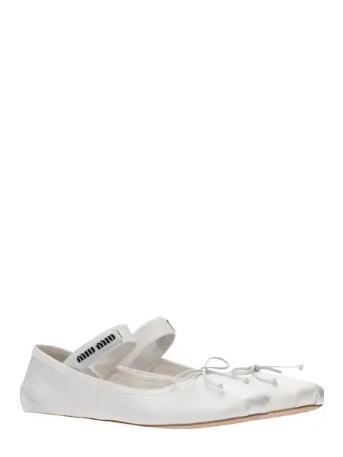 Miu Miu Round Toe Ballet Flats With Bow Detailing - White