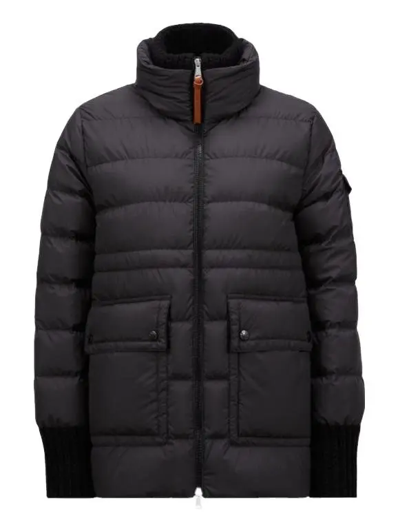Moncler Baux Short Down Jacket With Detachable Hood - Black