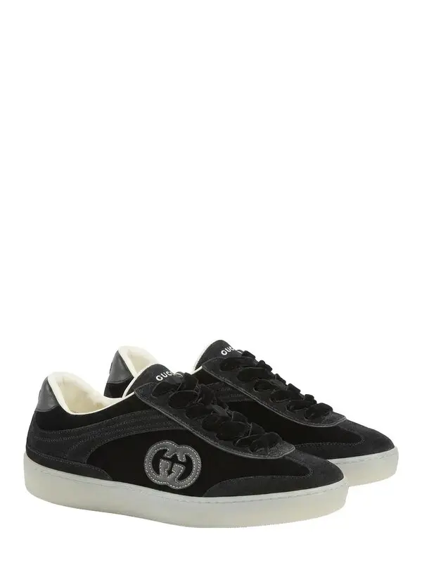 Gucci Logo Patch Low-top Sneakers - Black