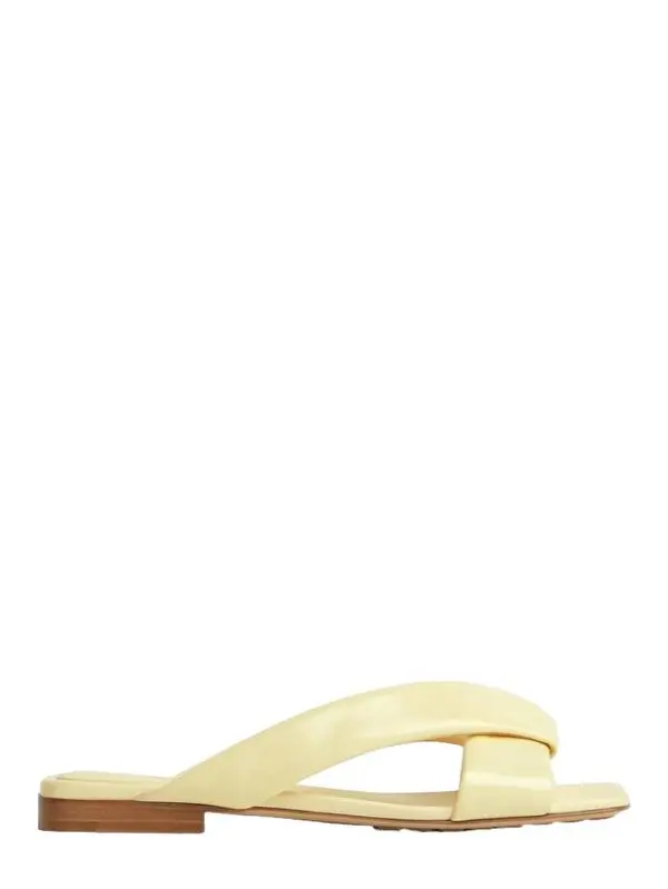 Bottega Veneta Riva Flat Sandals - Chamomile