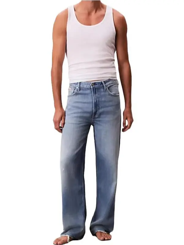 Calvin Klein Baggy Fit Jeans With Mid Rise Waist - Diamond Cove