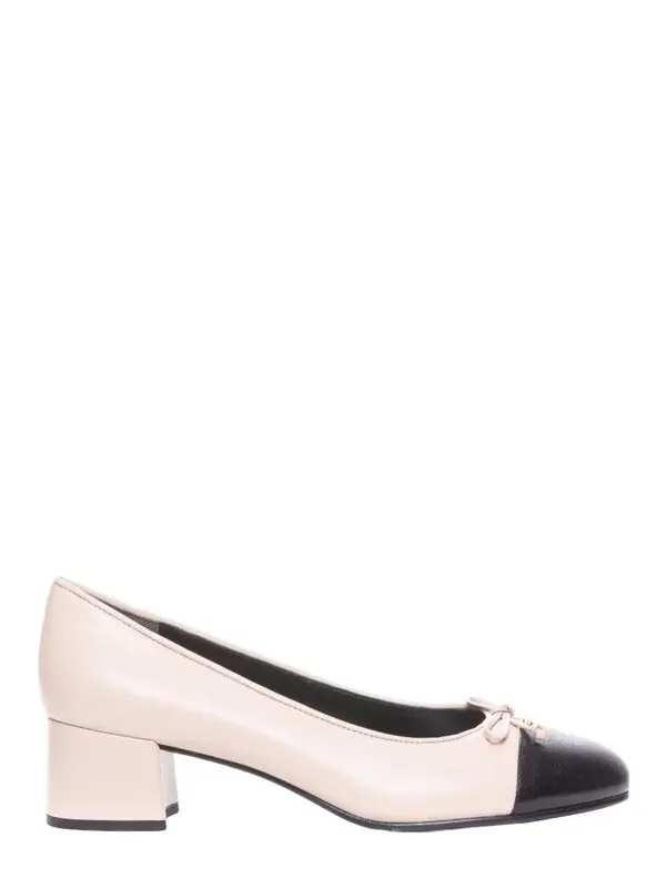 Tory Burch Logo Plaque Round-toe Pumps - Multicolor