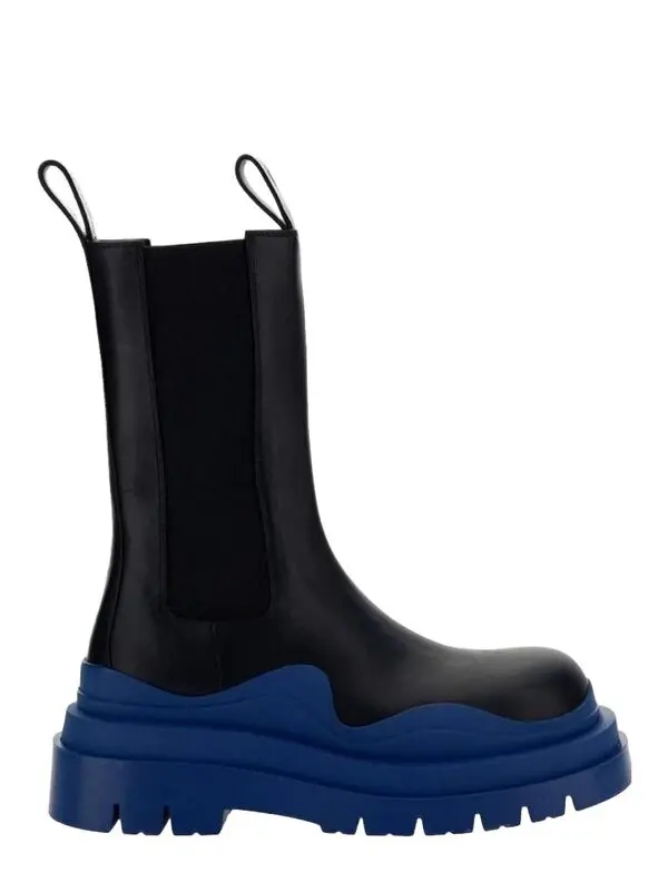 Bottega Veneta Round Toe Chelsea Boots - Black