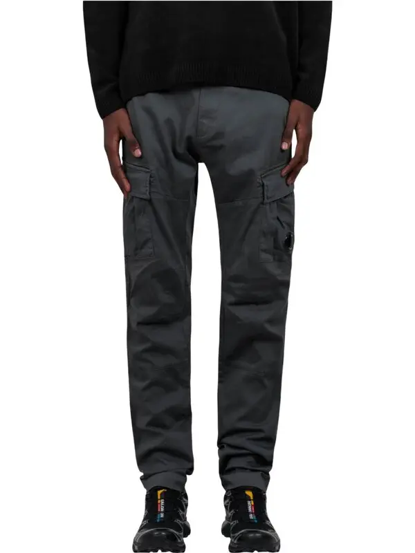 C.P. COMPANY Ergonomic Cargo Pants - Black
